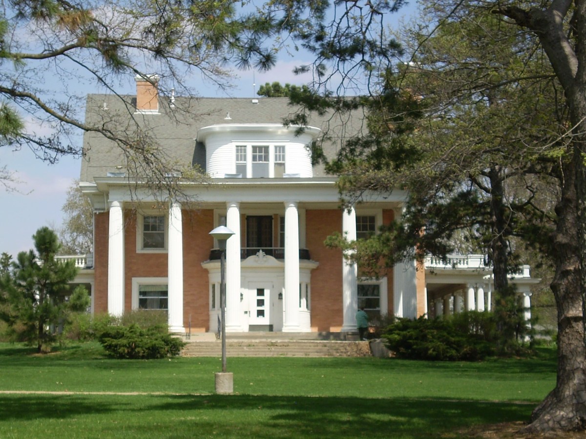 Whitehall Mansion – Lincoln, Nebraska
